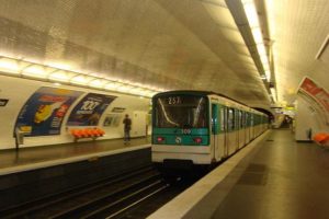 Métro Ligne 2 - Transport Paris